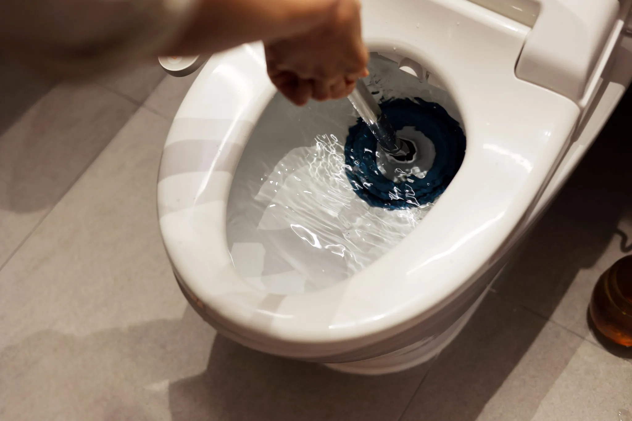 Learn to Unclog a Toilet That Won’t Flush | Aramendia Service Experts